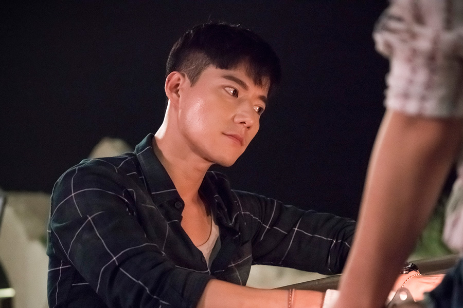 Doctor, Doctor: Interview with Jasper Cho of “Descendants of the Sun”