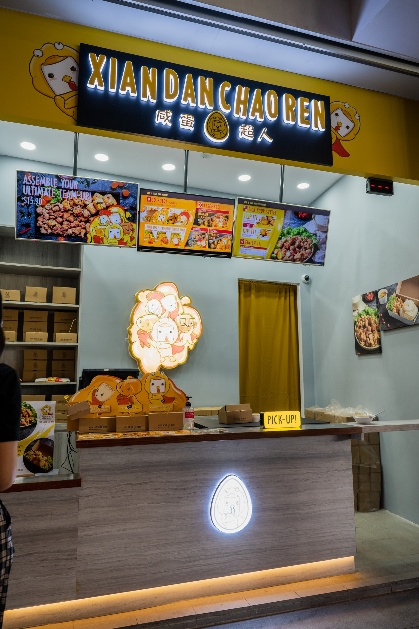 Egg-citing new salted egg kiosk Xian Dan Chao Ren opens at Waterway Point!