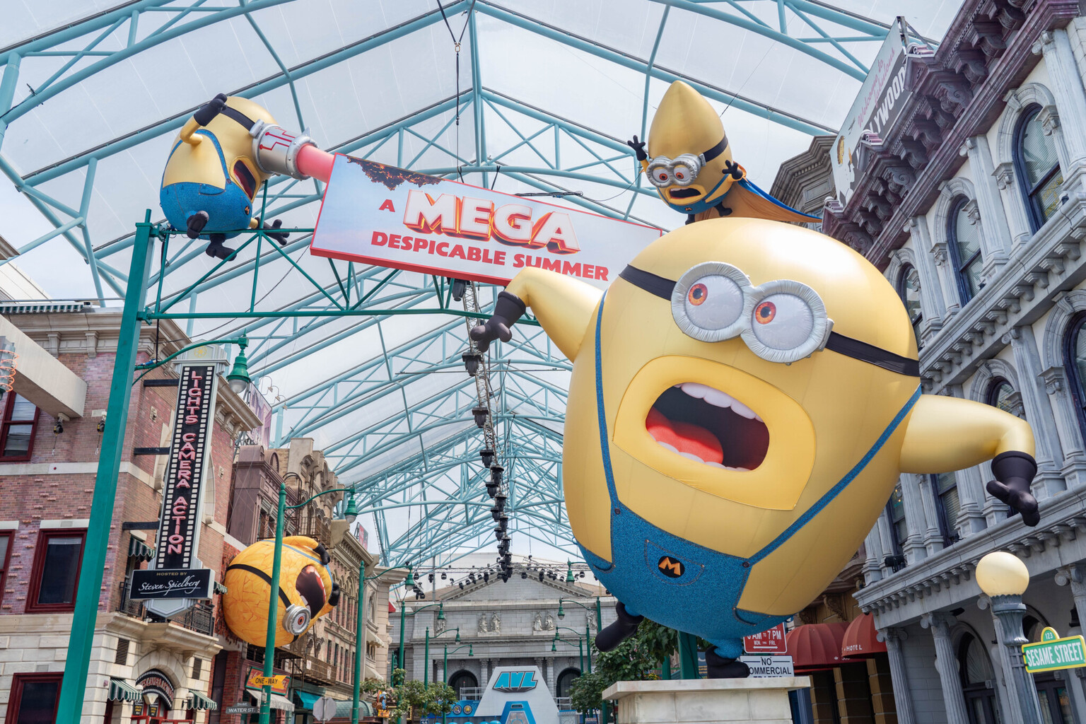 Minion Mayhem: Celebrate A Mega Despicable Summer at Universal Studios ...