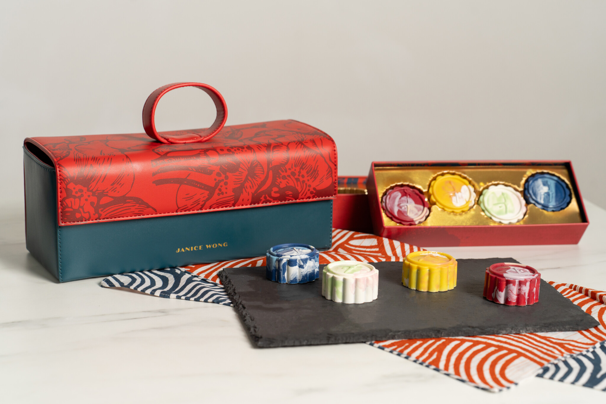 Mooncakes 2024 Guide: Munch on these must-try mooncakes for Mid-Autumn ...