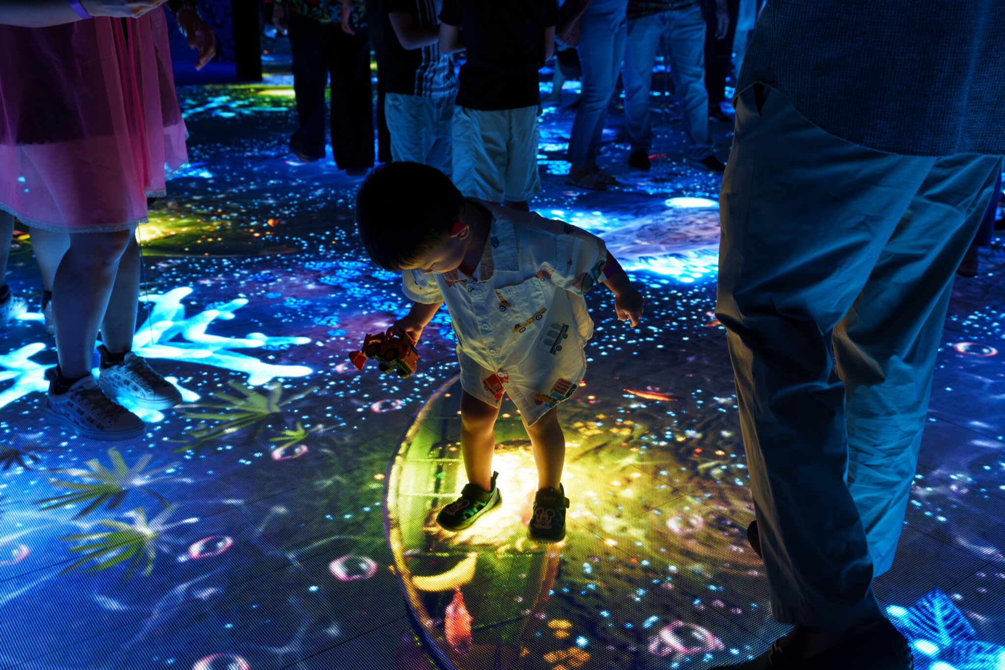 Burst into Bubble Planet: Popping Playground of Pure Imagination