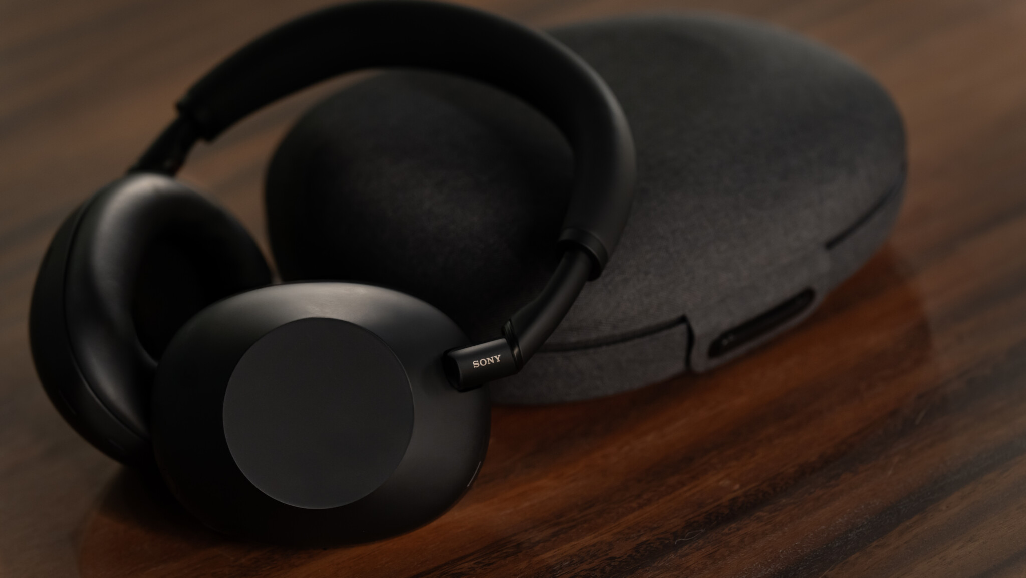 Sony WH-1000XM6 Headphones: The DANAMIC Review
