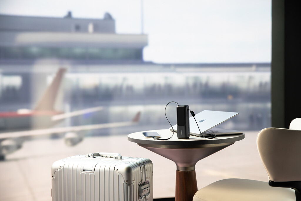Anker's Laptop Power Bank (A1695), The Ultimate Travel Hack, or Just a ...